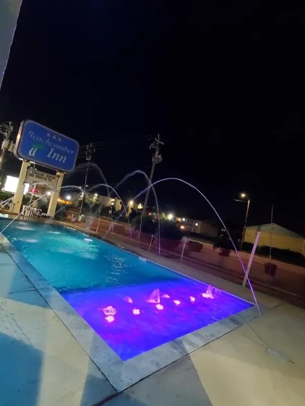 Houston Texas pools | RIVIERA CUSTOM LLC.